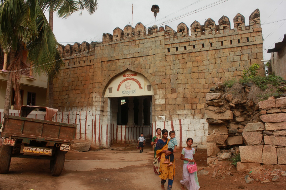 Journeys across Karnataka: Kampli Fort