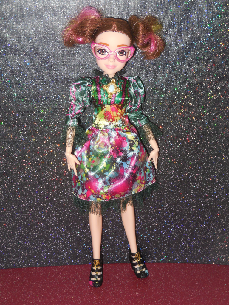 Veni Vidi Dolli: REVIEW: Disney Descendants Dizzy