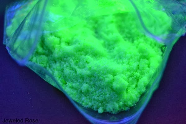 Glow in the Dark Sand Recipe | Growing A Jeweled Rose | Bloglovin’
