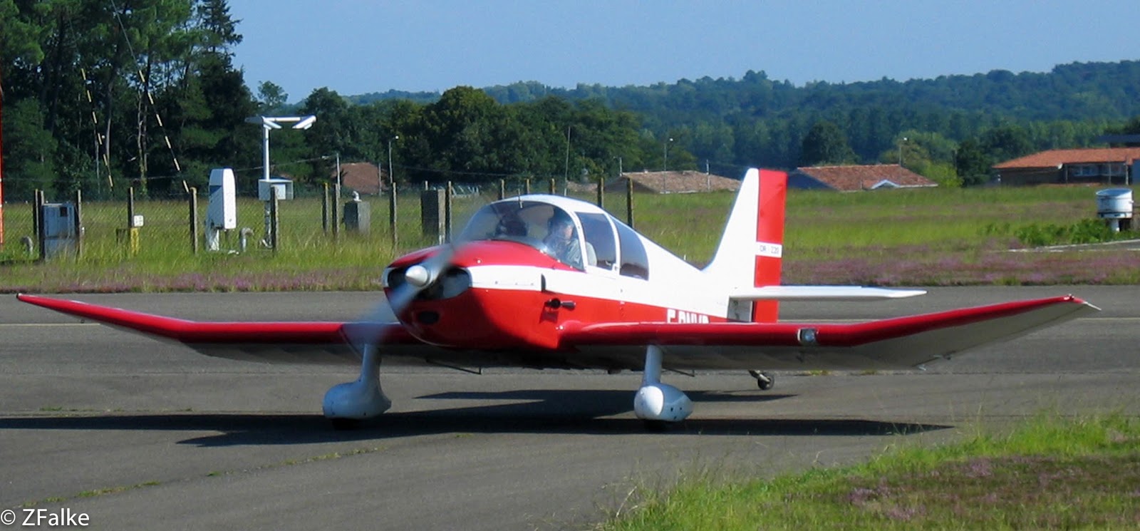 Me gustan los aviones: Robin serie 200