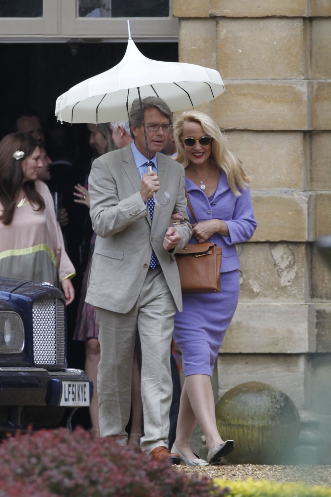 Casamento de Jade Jagger e Adrian Fillary - Mother of the Bride - Blog ...