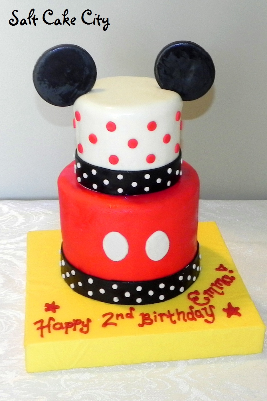 Salt Cake City: Mini-Minnie & Mini-Mickey Cakes