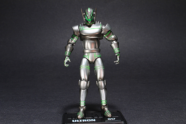 Was there ever a period in which Ultron's "lights" were green? : r/Marvel