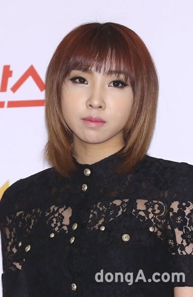 Minzy signs with a new agency