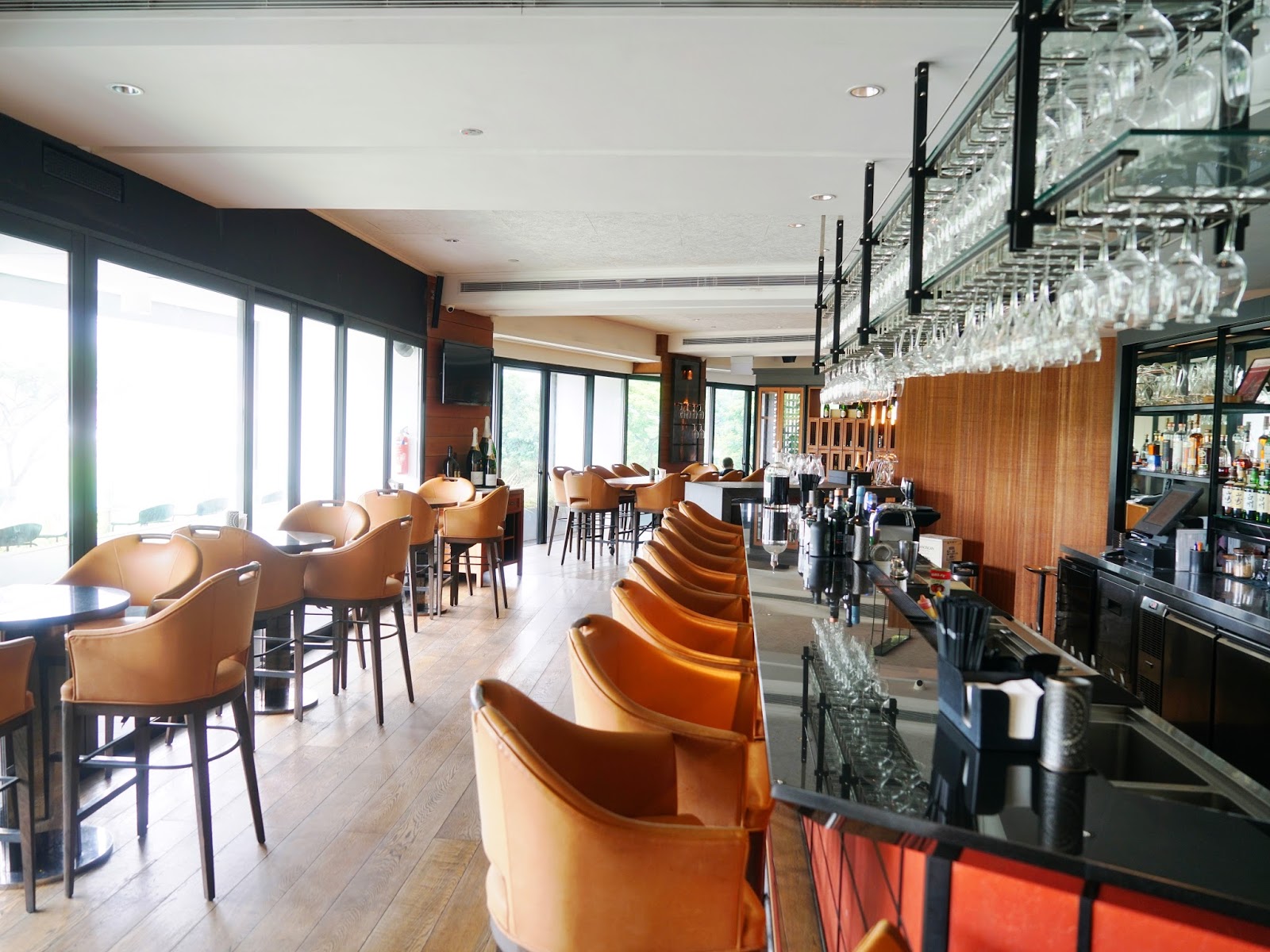 PinkyPiggu: Wooloomooloo Steakhouse Singapore @ Swissotel The Stamford ...