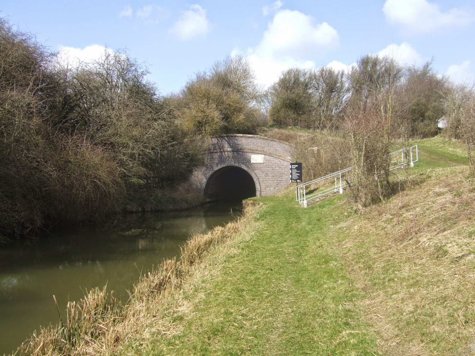 Alone Beneath The Sky: Kilby Bridge to Market Harborough 25/03/15