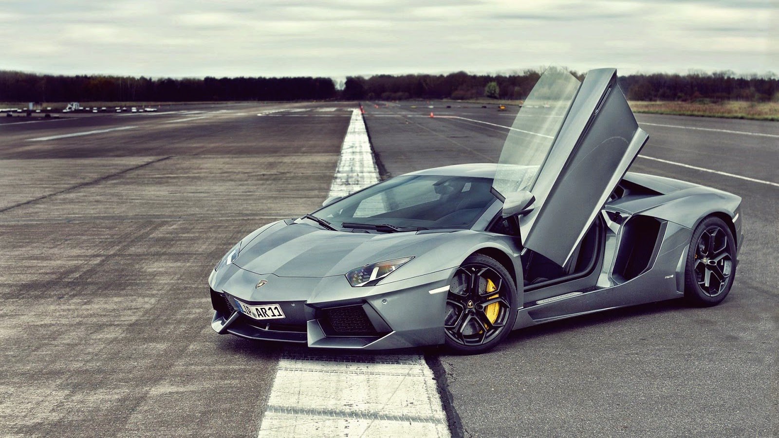 Kumpulan Foto Mobil Lamborghini Super Keren Terbaru Kumpulan Foto Mobil Lamborghini Super Keren Terbaru