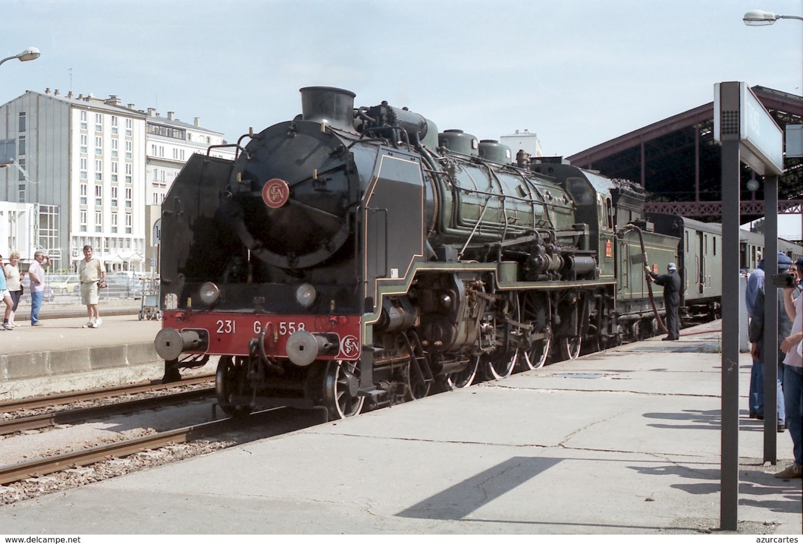 TRAINS-PASSIONS 52: GARE de TROYES sur la ligne 4 (archives delcampe)