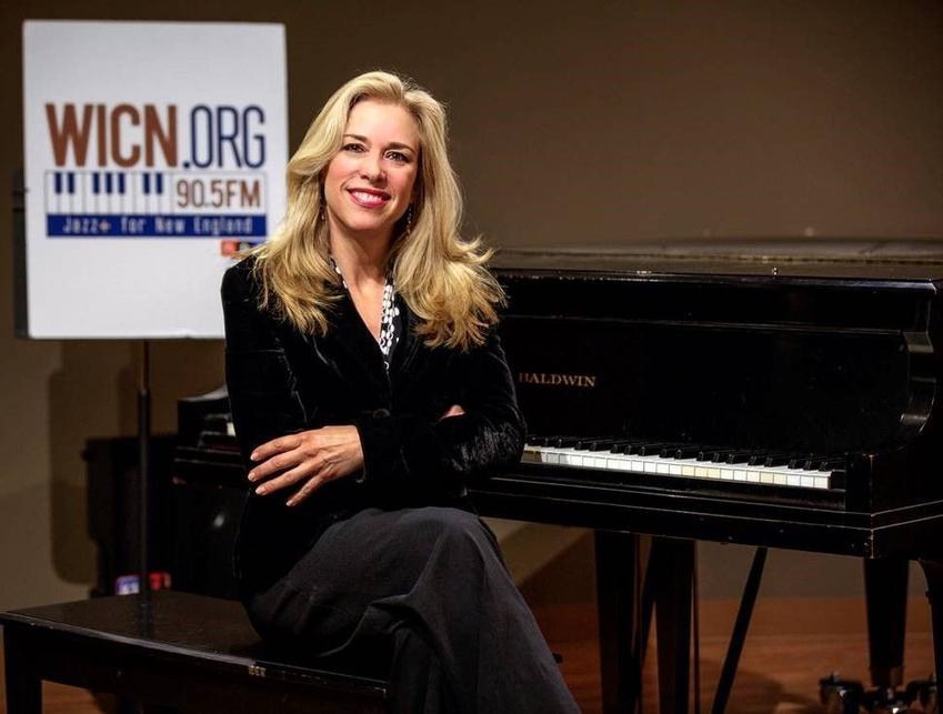 MassJazz: Jazz Singer Amanda Carr Becomes Executive Director of Jazz ...