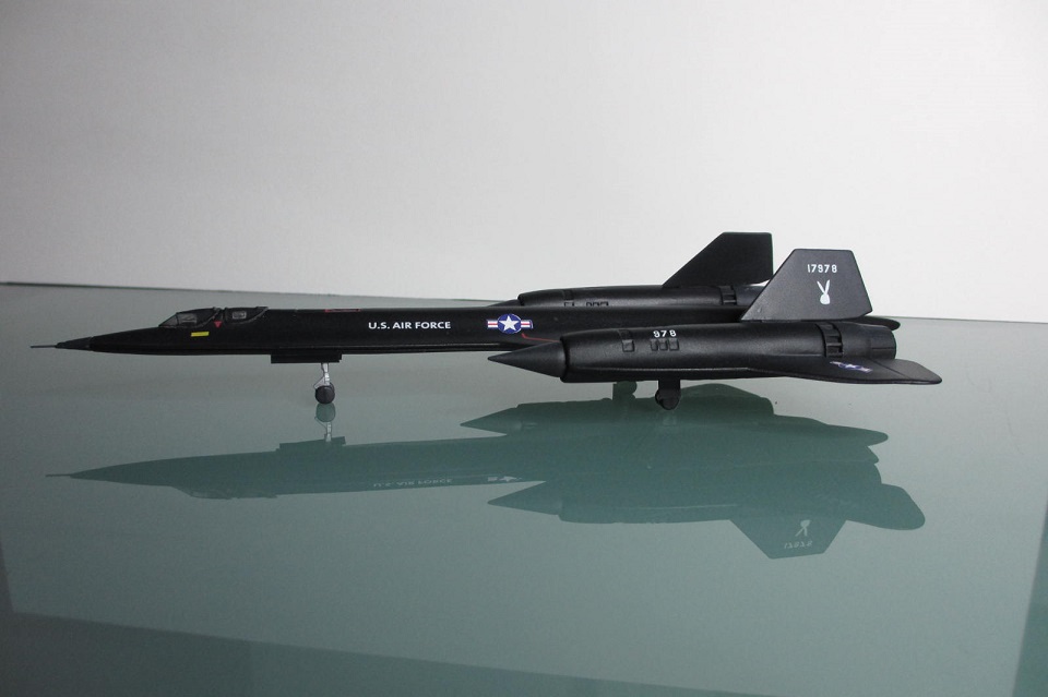 1/144 airbattle: 1/144 Lockheed SR-71 Blackbird