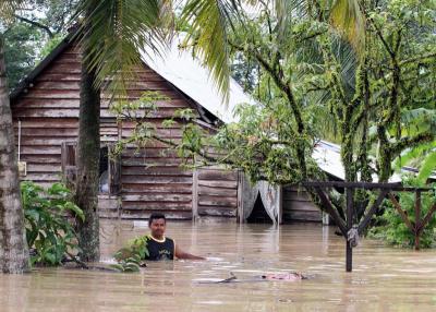 manjoi.my: Manjoi dilanda banjir kilat