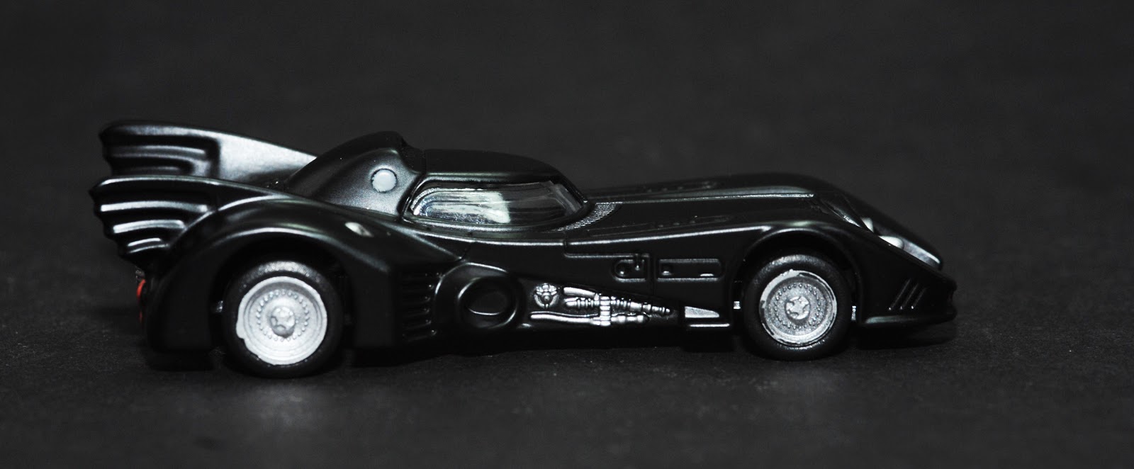 DAILY TOYZ: What's the Catch? : Mini Batmobile