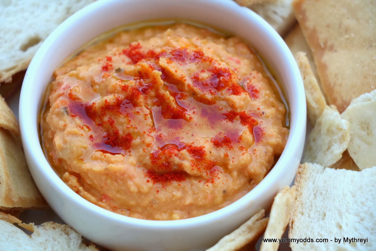 Yum! Yum! Yum!: Roasted Red Pepper Hummus