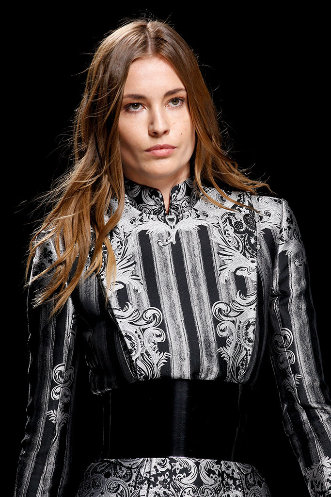 SevenRoses: Balmain F/W RTW 2016-2017 París Fashion Week - Detalles