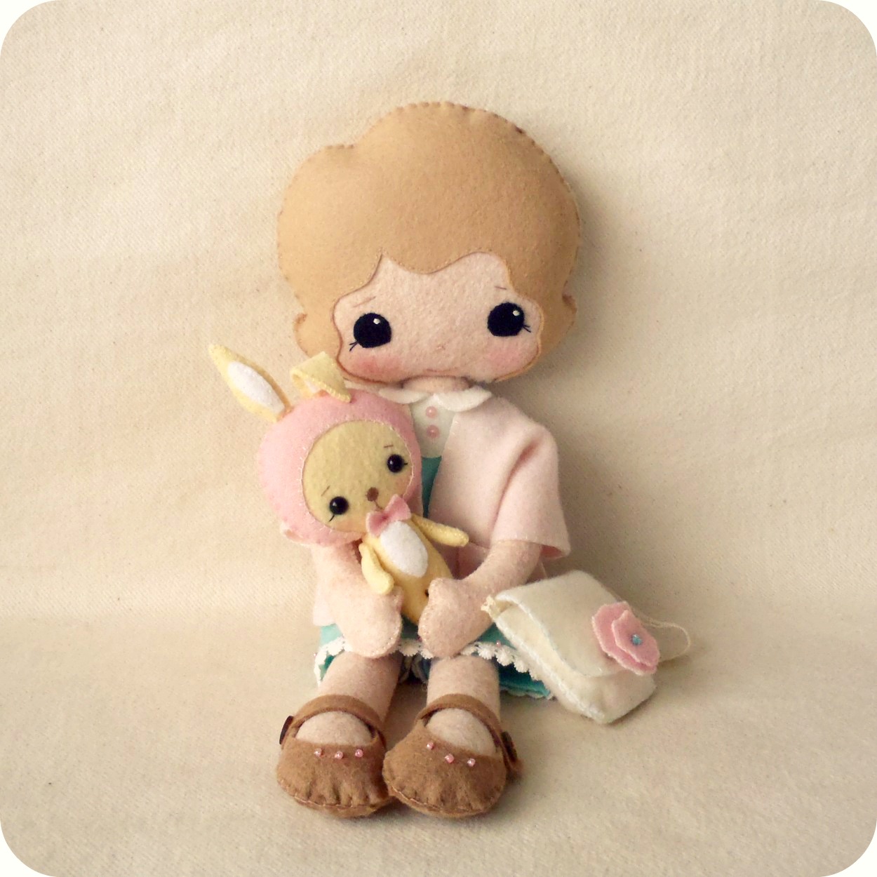 Gingermelon: I'm Having a Giveaway!!