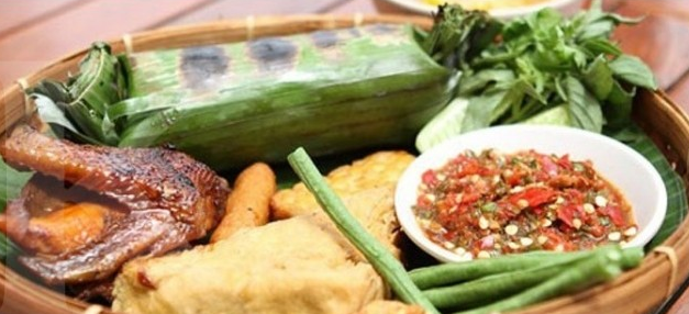 Ciri Khas Masakan Sunda