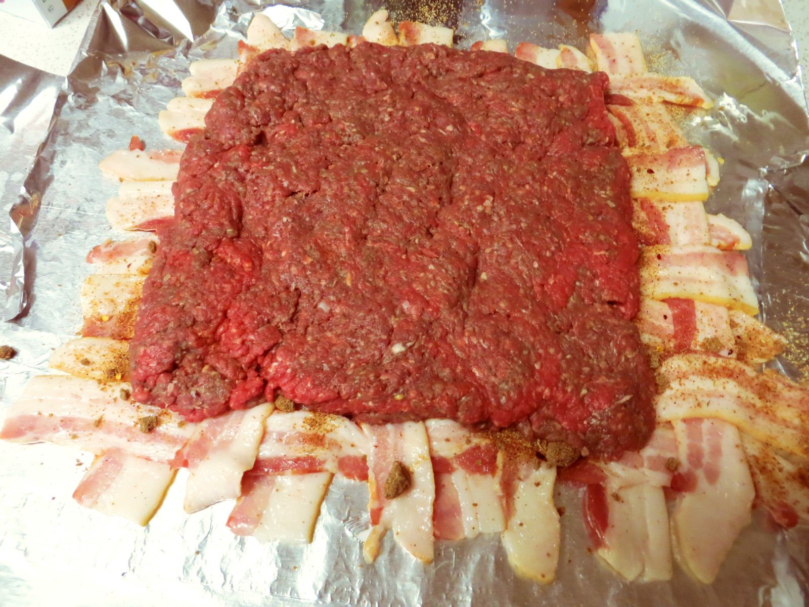 Majesty Bakes Cakes: How to Make...a BACON EXPLOSION