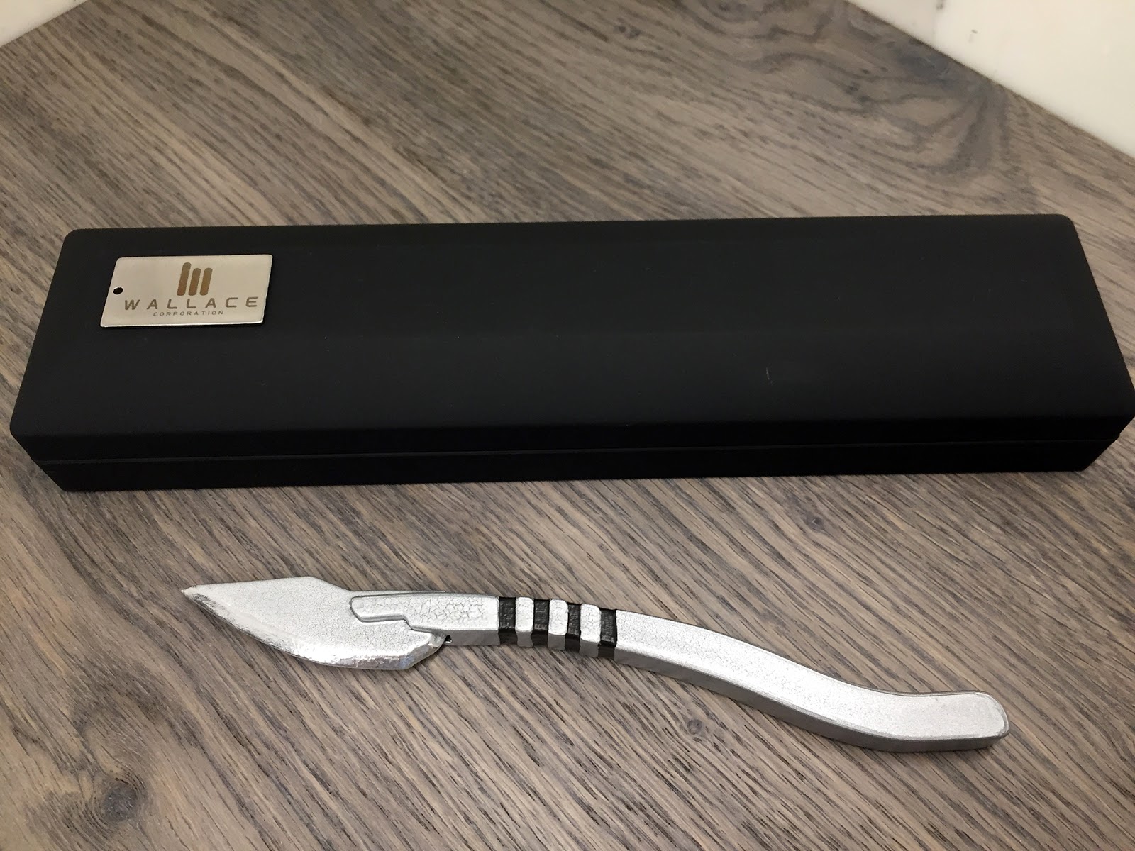 Blade Runner: 2049 Wallace's Personal Scalpel Replica