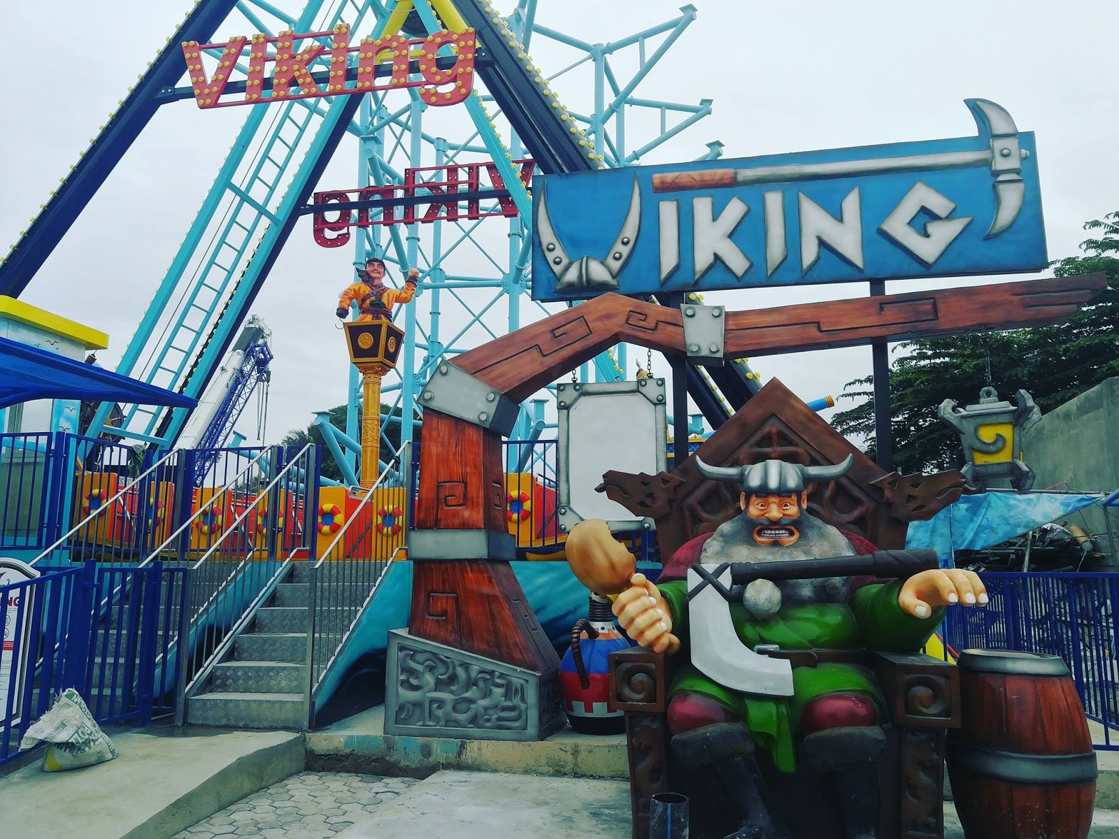 Byahe at Gimik: Cebu's ANJO World Theme Park