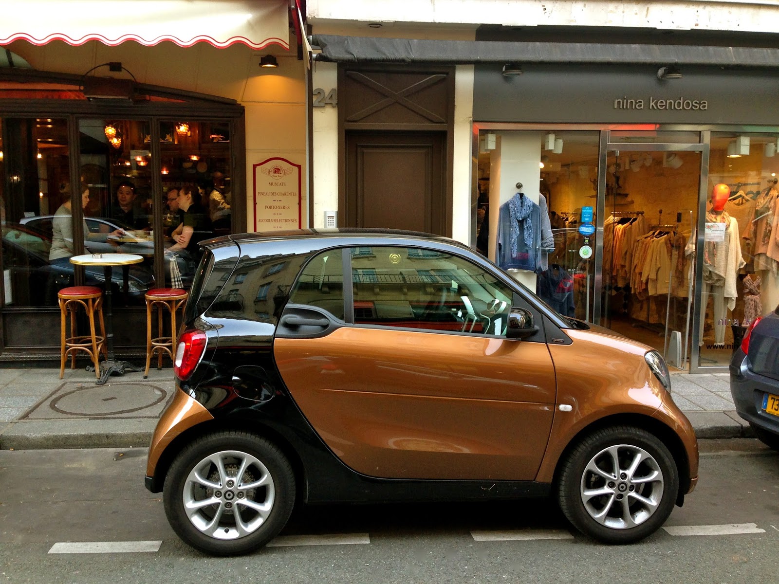 Focus On Paris: Smarter