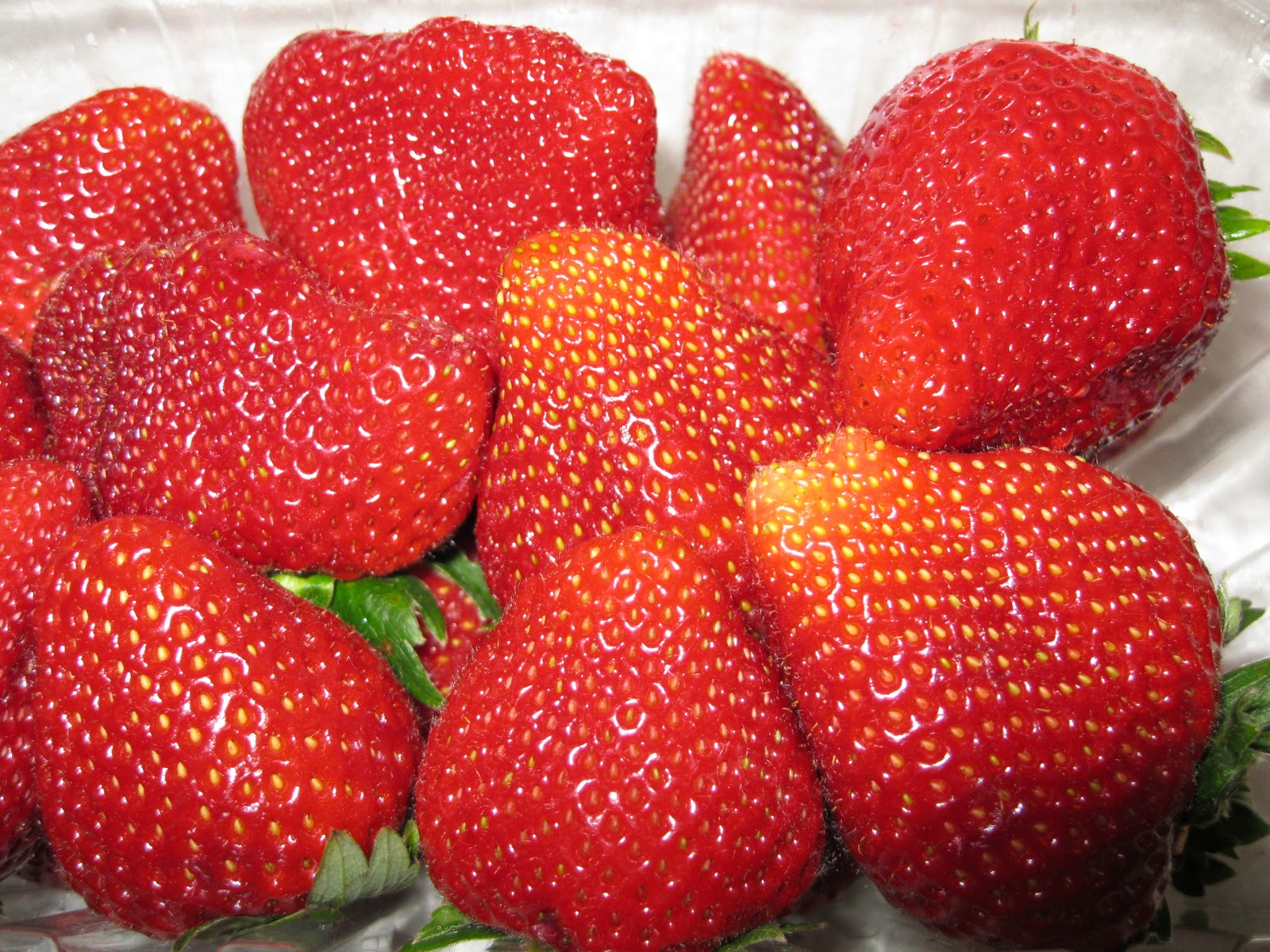 The Aldi Spot - Helping You Save: Aldi Product Review: Strawberries Hot ...