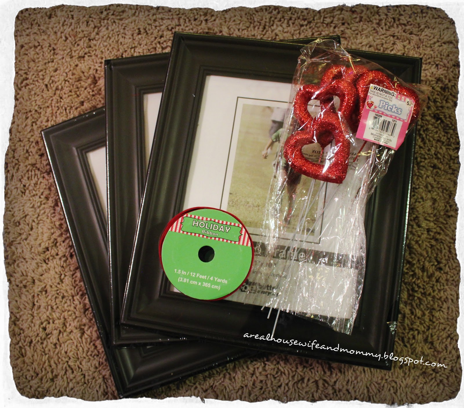 Dollar Store Decor-Valentine's Day Frames | A "REAL" Housewife and Mommy