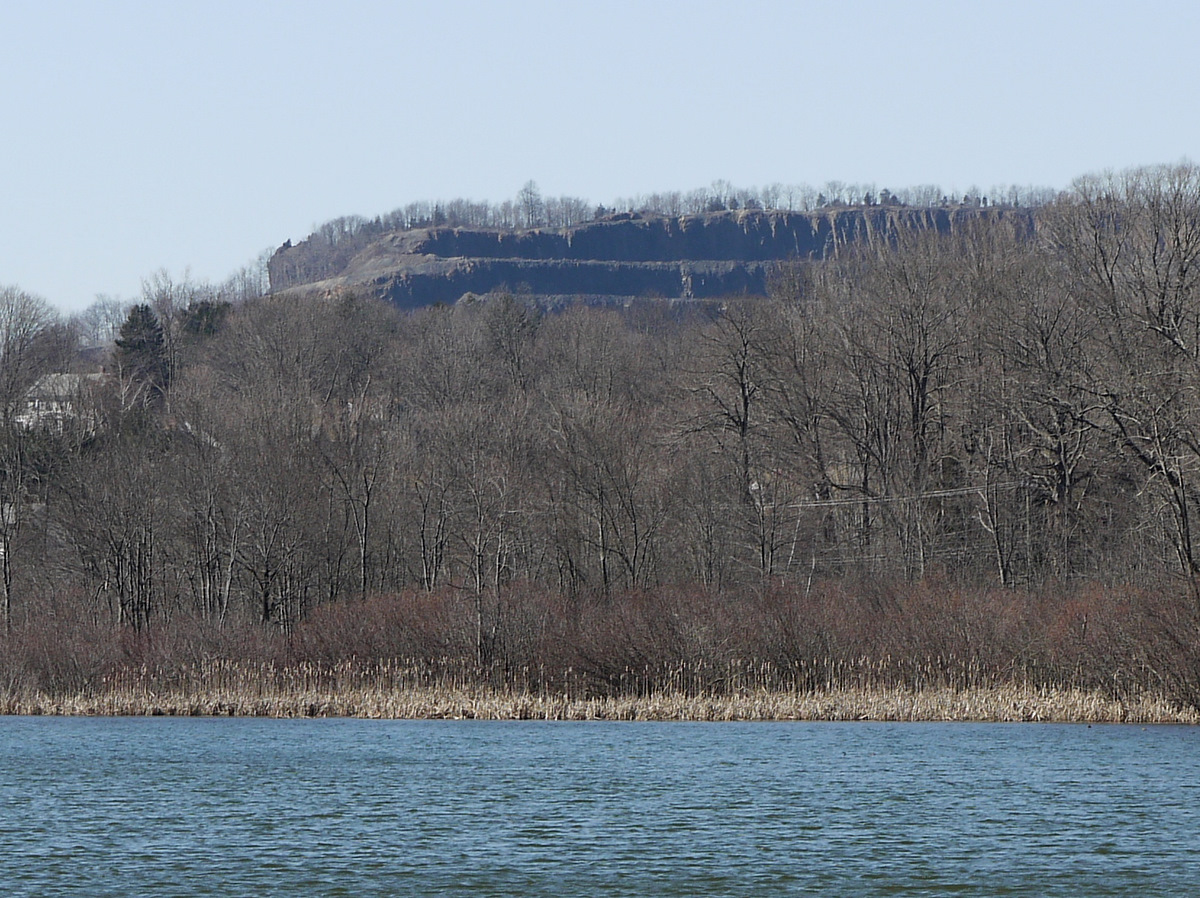 Along the NET-Cohos: Highland Pond to Chauncey Peak, Meriden