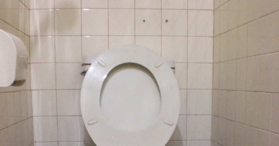 SERVIS-PERBAIKAN TOILET DUDUK KLOSET