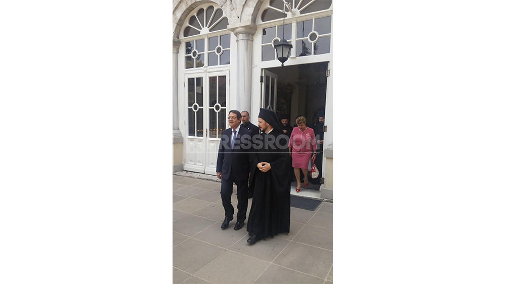 ΦΩΣ ΦΑΝΑΡΙΟΥ: Ο ΠΡΟΕΔΡΟΣ ΤΗΣ ΚΥΠΡΟΥ ΝΙΚΟΣ ΑΝΑΣΤΑΣΙΑΔΗΣ ΣΤΟ ΦΑΝΑΡΙ (ΦΩΤΟ)