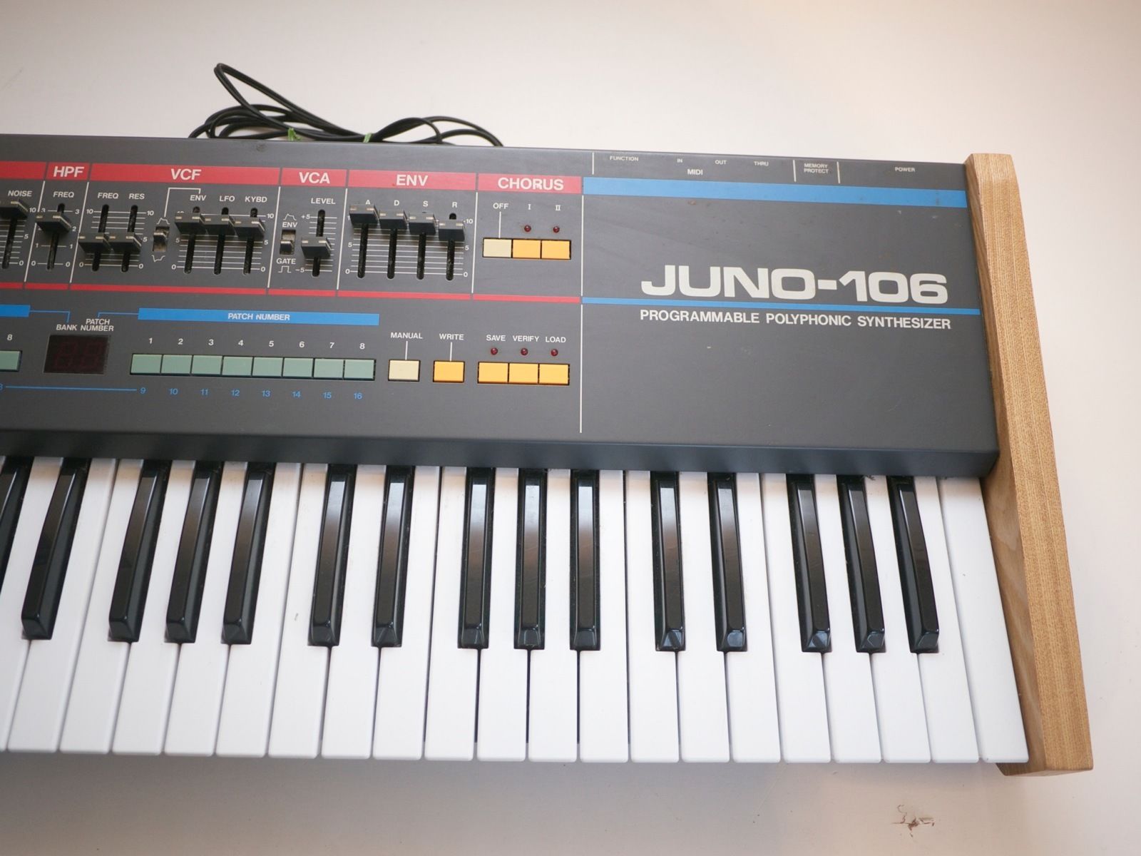MATRIXSYNTH: Roland Juno-106 with Custom Wood Side Panels