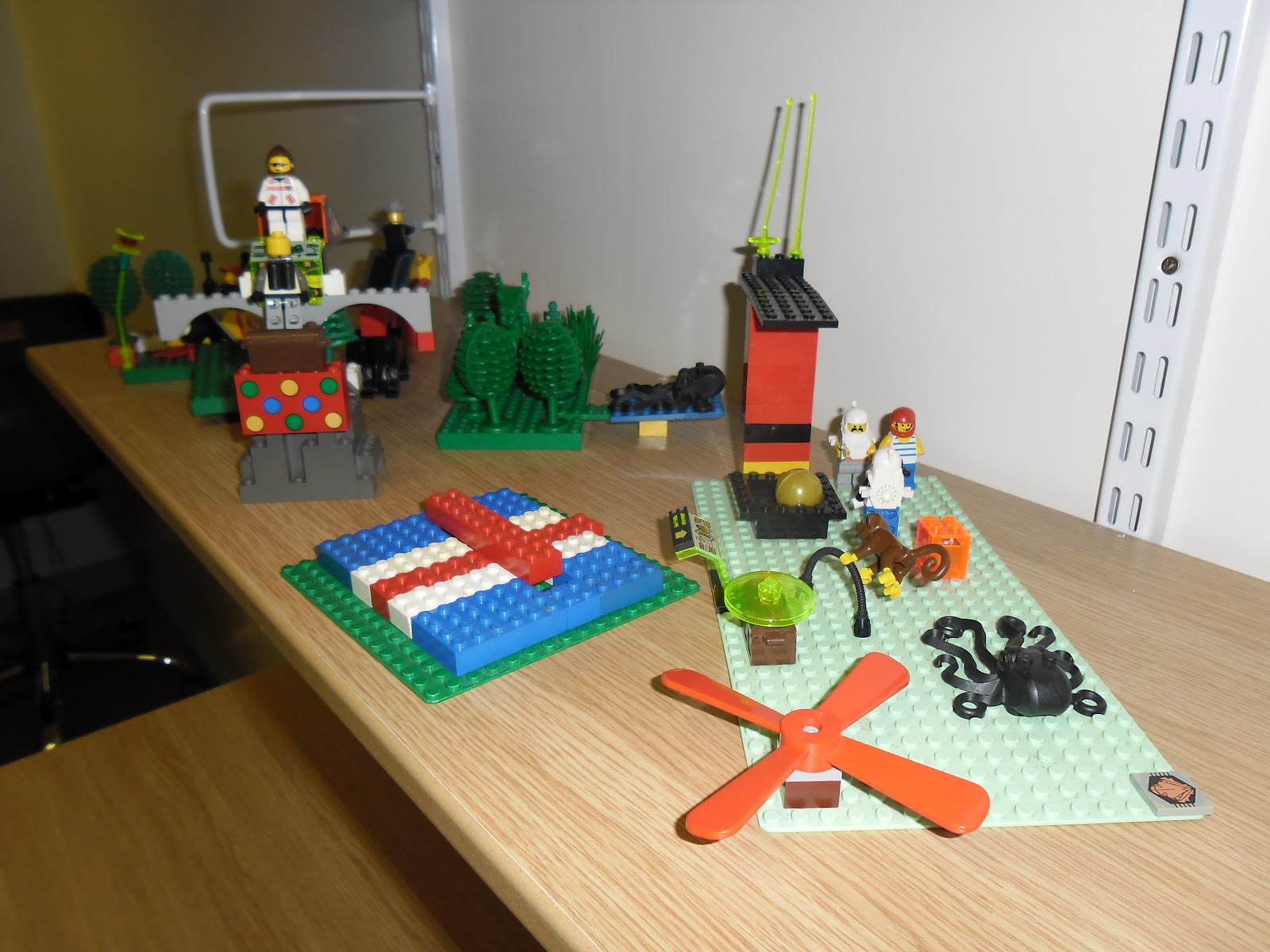 Moor Hall Primary School: KS1 Lego Club