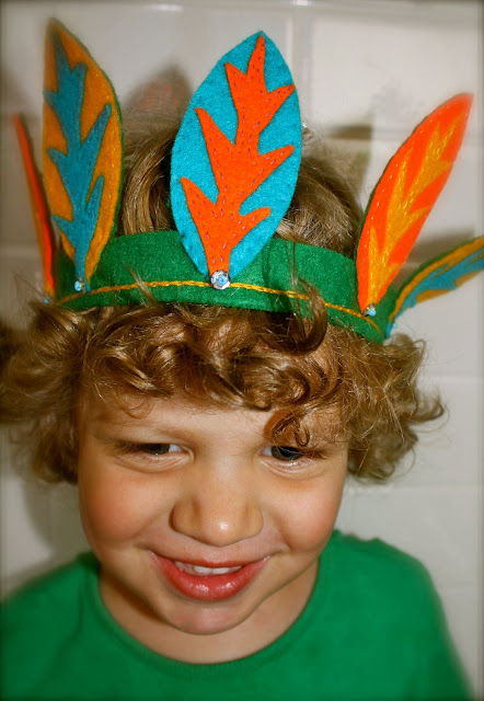 Autumn Leaf Crowns - Mrs Fox's sustainable life, home, crafts and food
