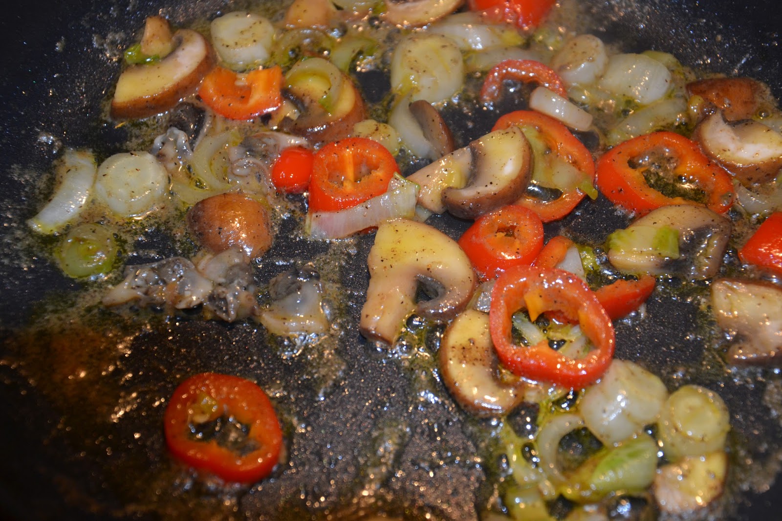 Oppdag Fisk!: Krysset Teppeskjell/Cross-Cut Carpet Shell/Venerupis ...