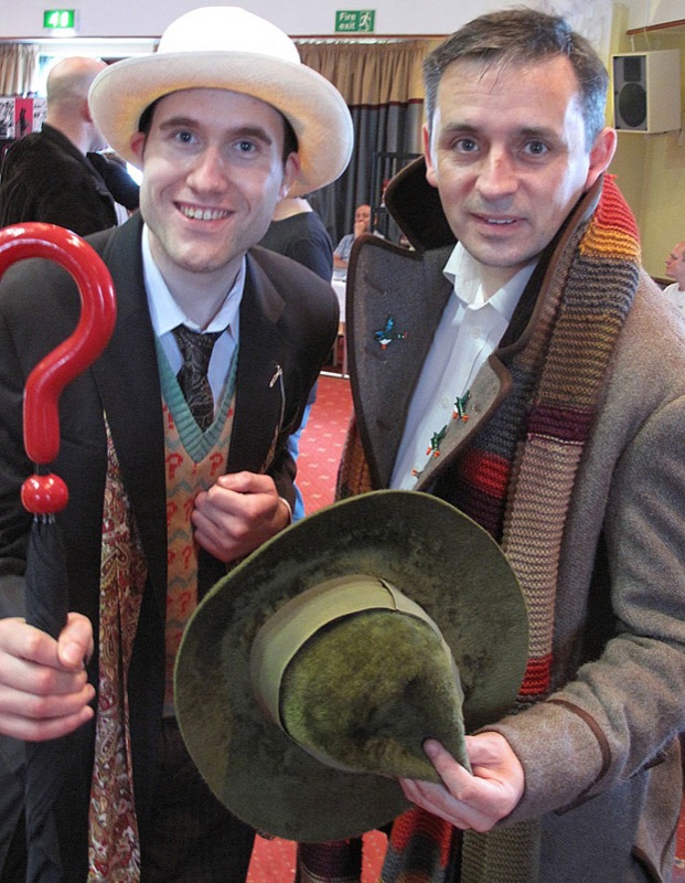 Making My 4th Doctor Costume: Four Frock Coat - finished!