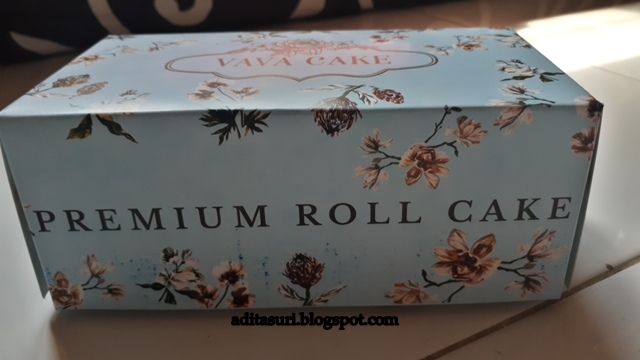 REVIEW : Vava Cake by Titi Kamal
