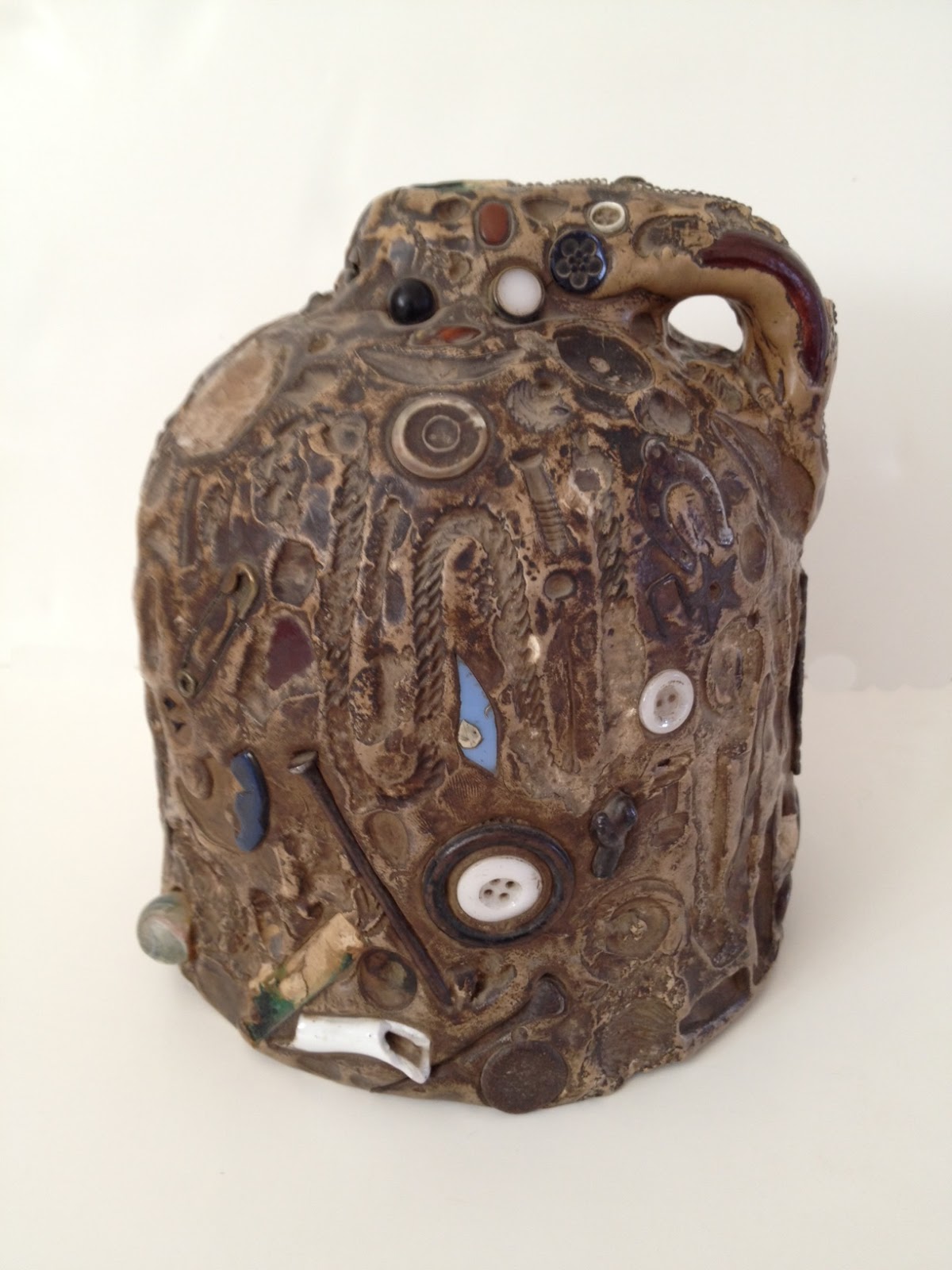 Anonymous Works: Anthropomorphic Memory Jug