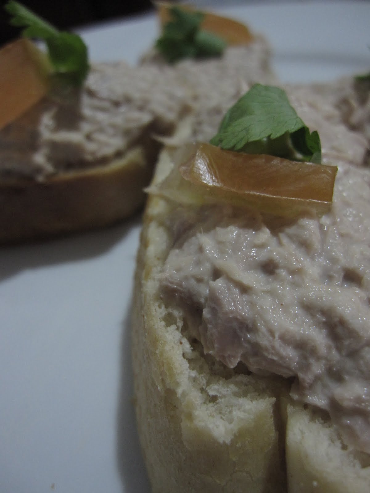 Confessions Of The True Foodski: Simple Tuna and Mayo Canapes