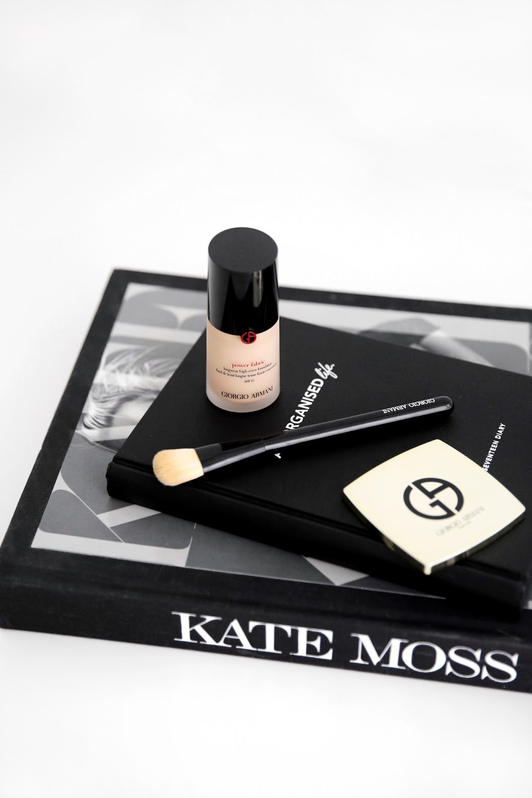 Power Fabric - Modern and Luxe