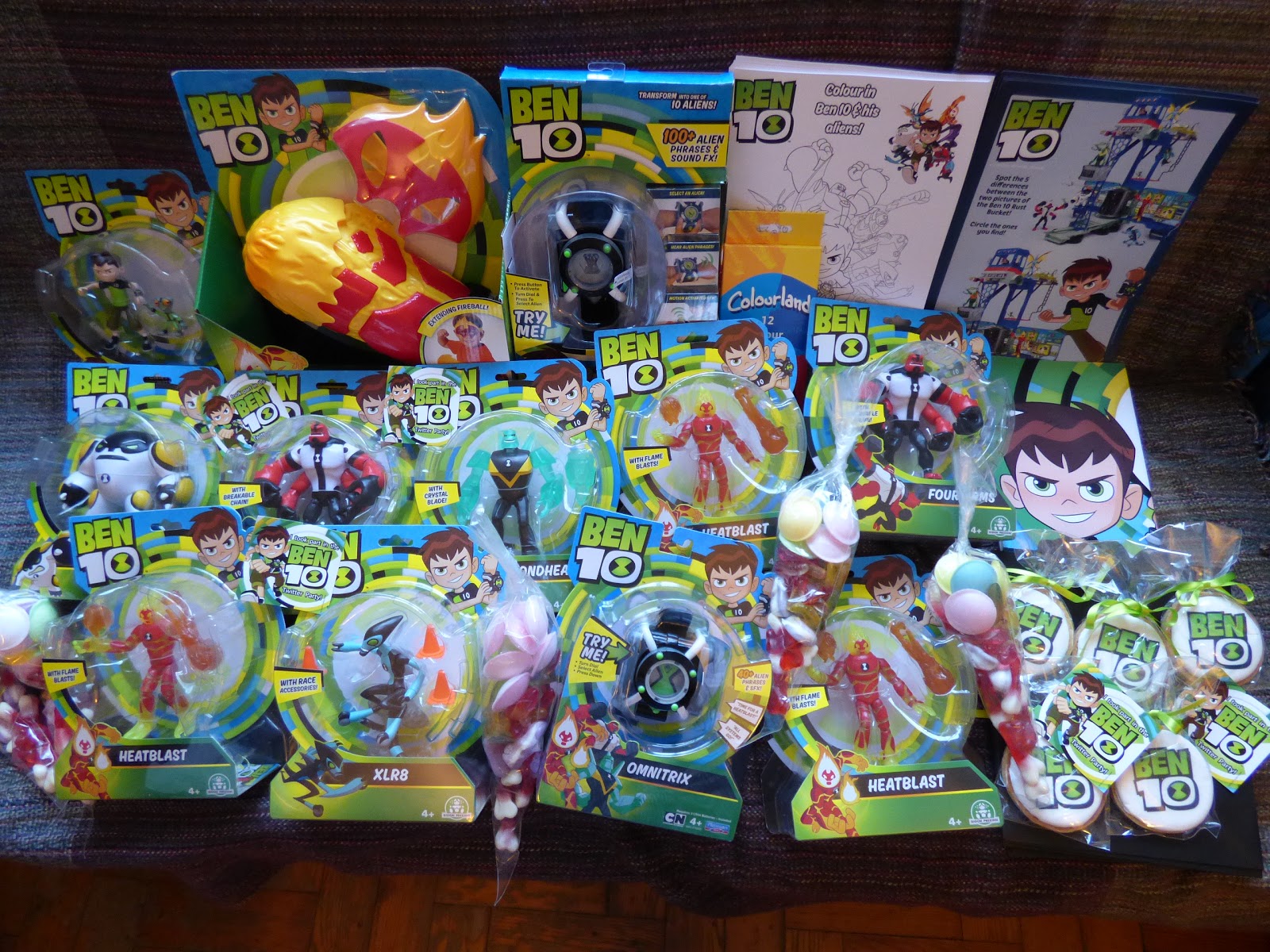 Chez Maximka: You're welcome to #Ben10Toys Twitter party (+ giveaway)