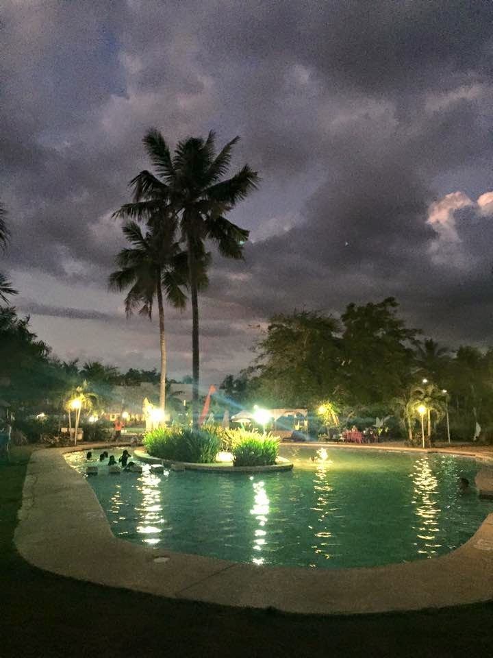 Travelling and Beyond: Toledo City: The Ranch Resort