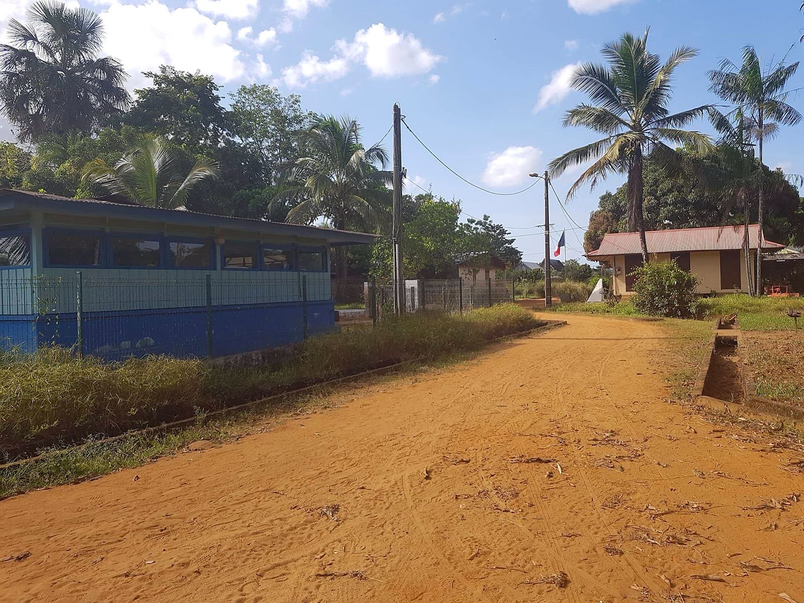 Guyane : Une visite au village de Kaw - Les rêveries d'Isisya