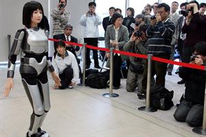 The Club of Compulsive Readers: I Robot en la tecnología actual