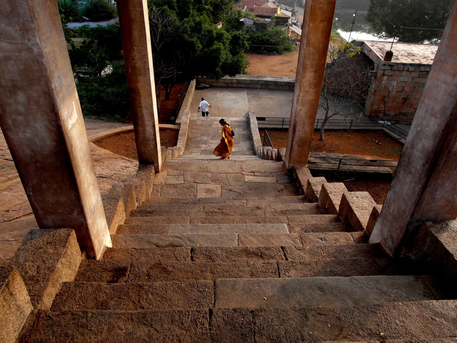 Sridharan's Travelogue..!: Thiruverumbur - Erumbeeswarar Temple