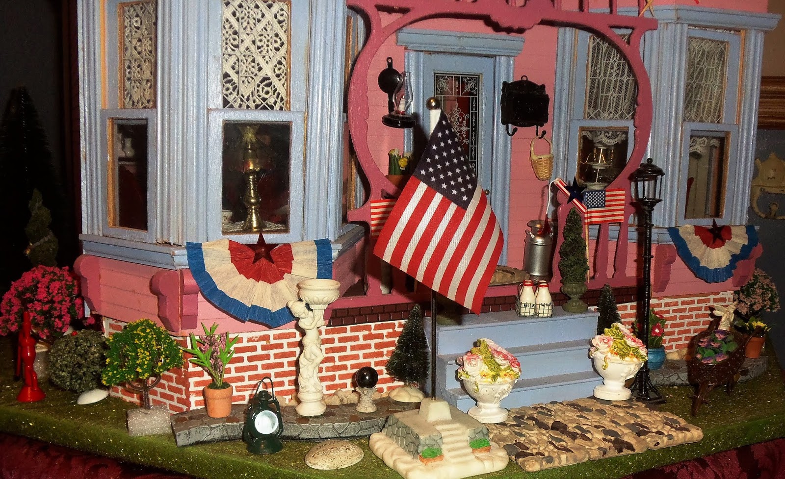 DEBBIE-DABBLE BLOG: Patriotic Doll House, 2018