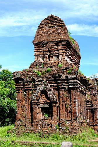 Learning about the world: Cambodia - The Lost Kingdom of the Chams