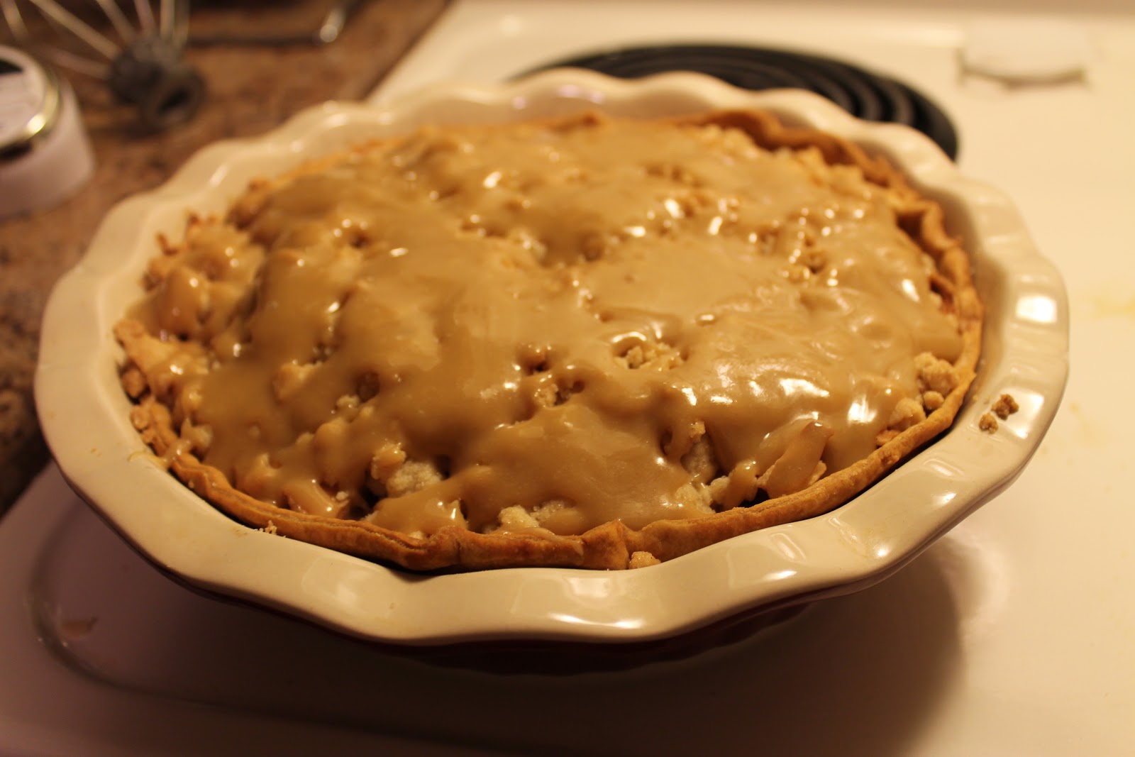 Edges of Lace: SIPIDI Saturday: Best Apple Pie!