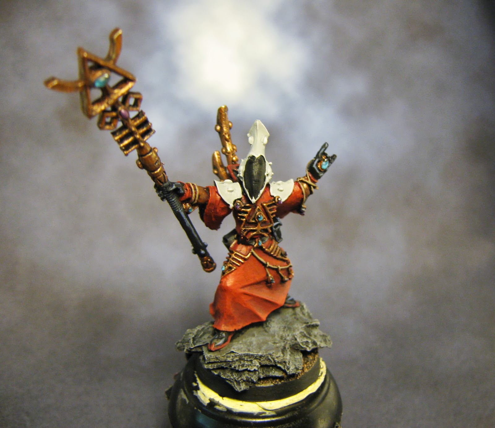 Hard-Edge Painting: Eldar Spirit Seer