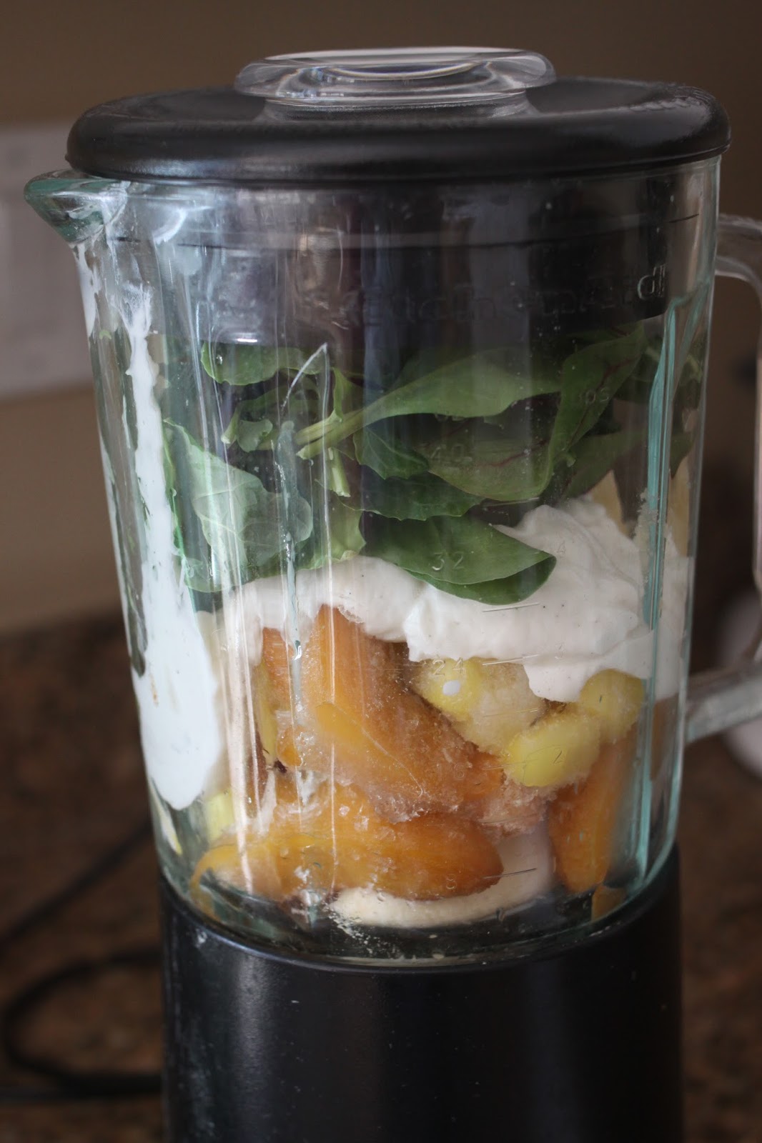 The Larson Lingo: Peach Pineapple Green Smoothie