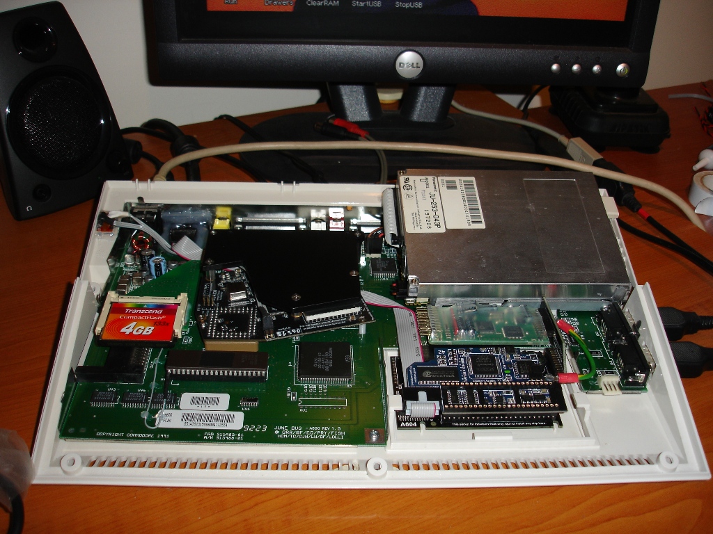 mfilos Computers & Consoles blog: A600: A604 received! Case change and more