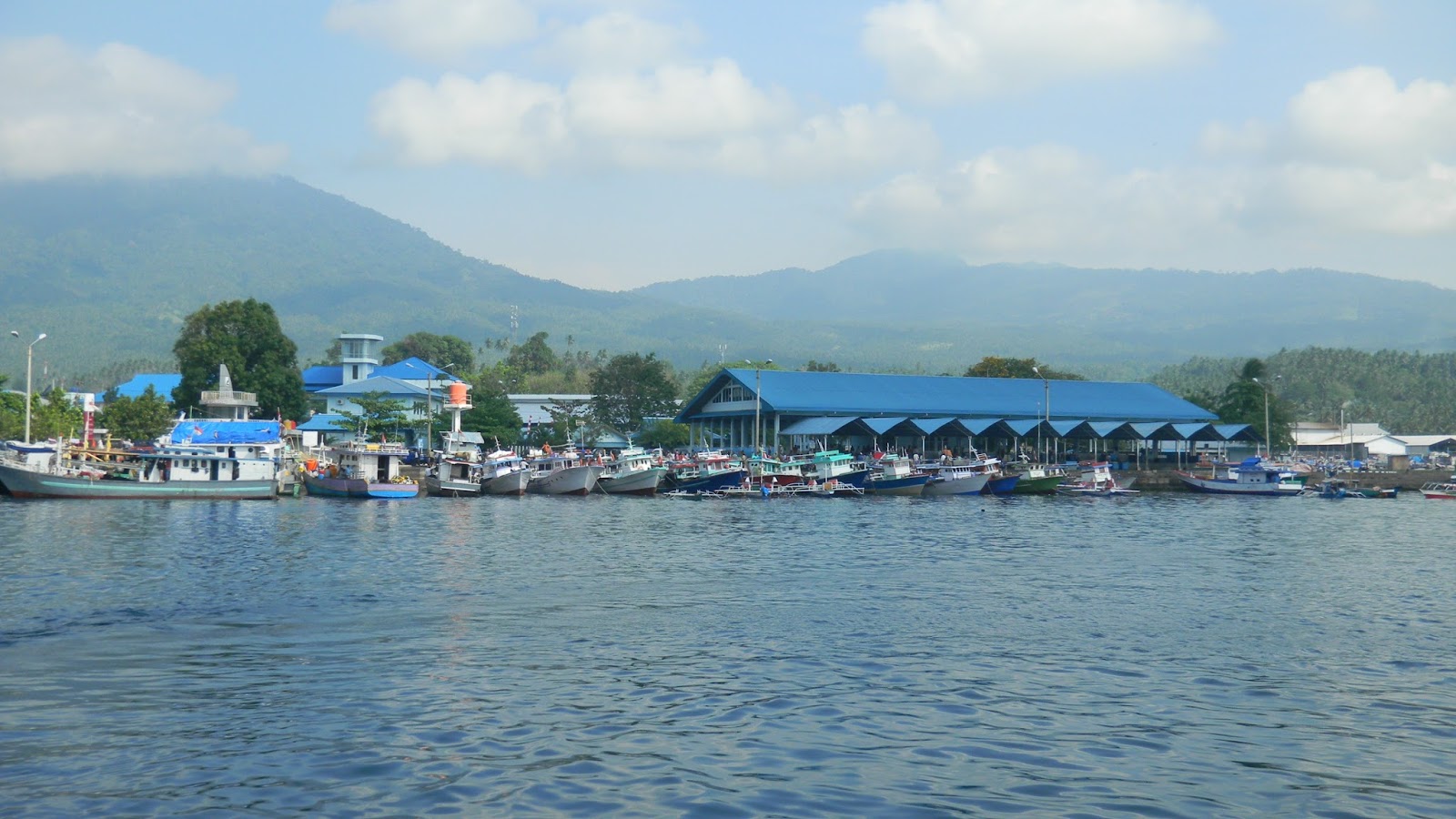 Pusat Informasi Penyuluhan Perikanan Bitung: PELABUHAN PERIKANAN ...